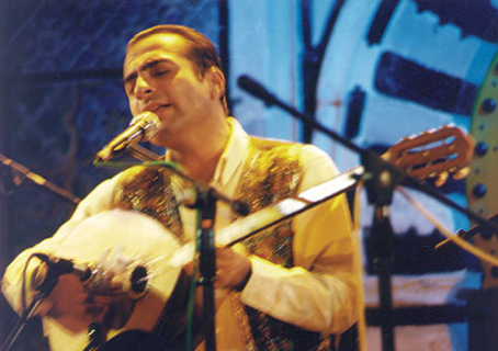 issa hassan, un luthiste kurde qui ouvre le maqâm traditionnel ...